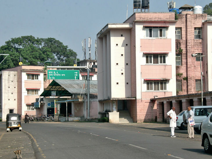 If the old MLA rest house is demolished and made new, it will cost 50 ...