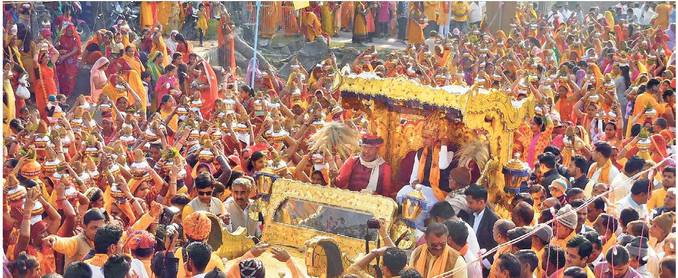 Sabla News - rajasthan news 2500 women took out processions wearing ...