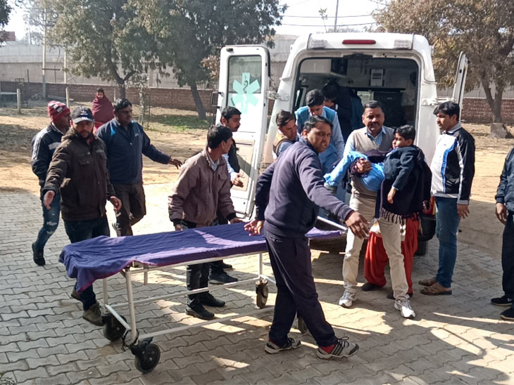 Charkhi dadri Uncontrolled school bus accident 7 students injured 2 serious