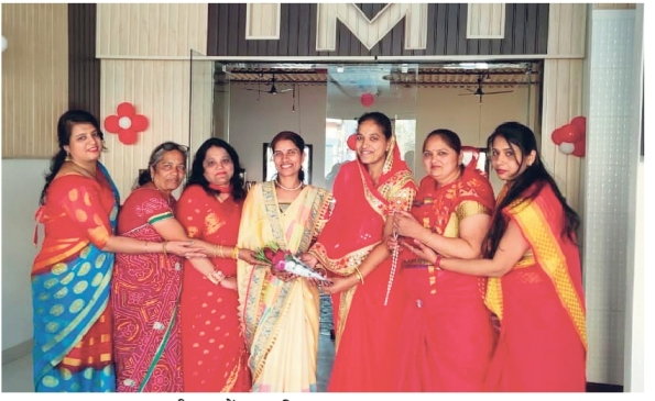 Jawar News - mp news alka pathak honored with shawl | अलका पाठक का शाल ...