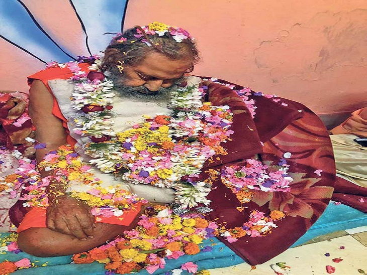 Mouni Baba who founded Kailashdham in Sonari died at the age of 73 ...