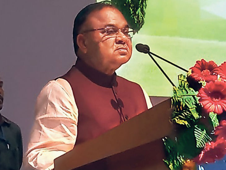 Angry minister said - Officers hang land dispute for their benefit ...