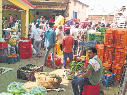 Rules on lockdown due to lack of shifting of vegetable market and fish ...