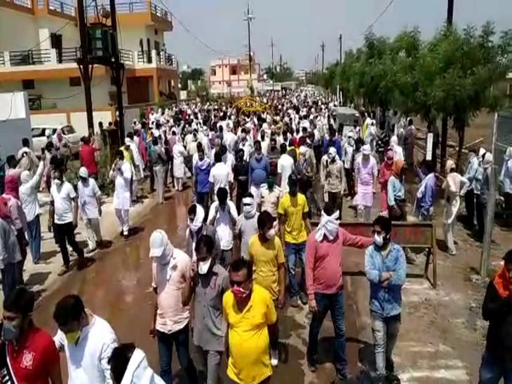 Pandit Dev Prabhakar Shastri Dadda Ji Last Rites Update | Pandit Dev ...