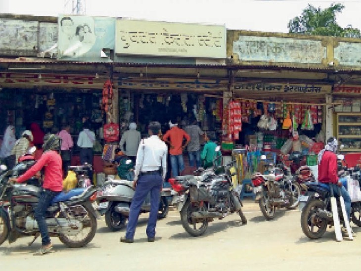 When the concession was received, the crowd in Balod's markets, social ...