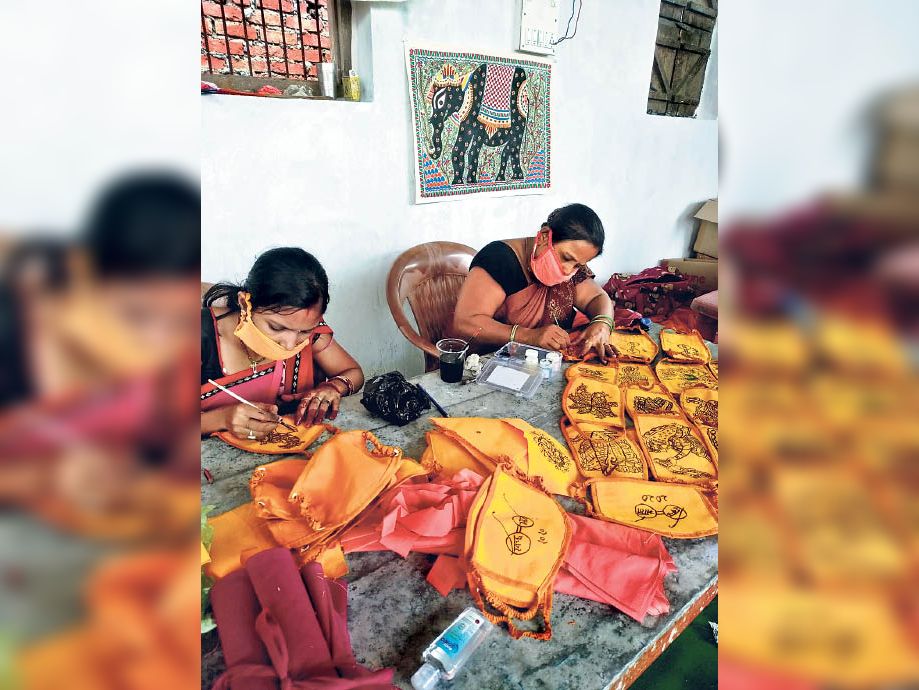 Livelihood didi masks made with migrants | मदद को आगे आए हाथ: जीविका ...