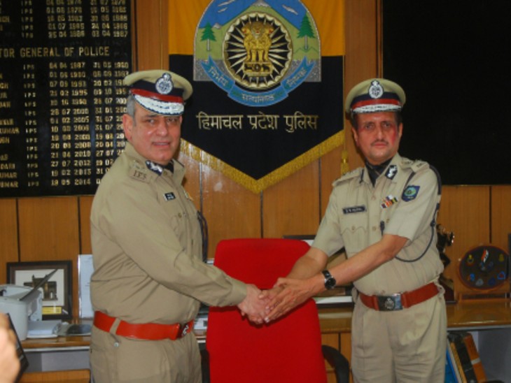 Sanjay Kundu took over as DGP at PHQ on Saturday evening,SR Mardhi ...
