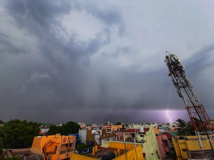 Rain in Raipur, water also fell in Dhamtari, strong winds also Weather ...