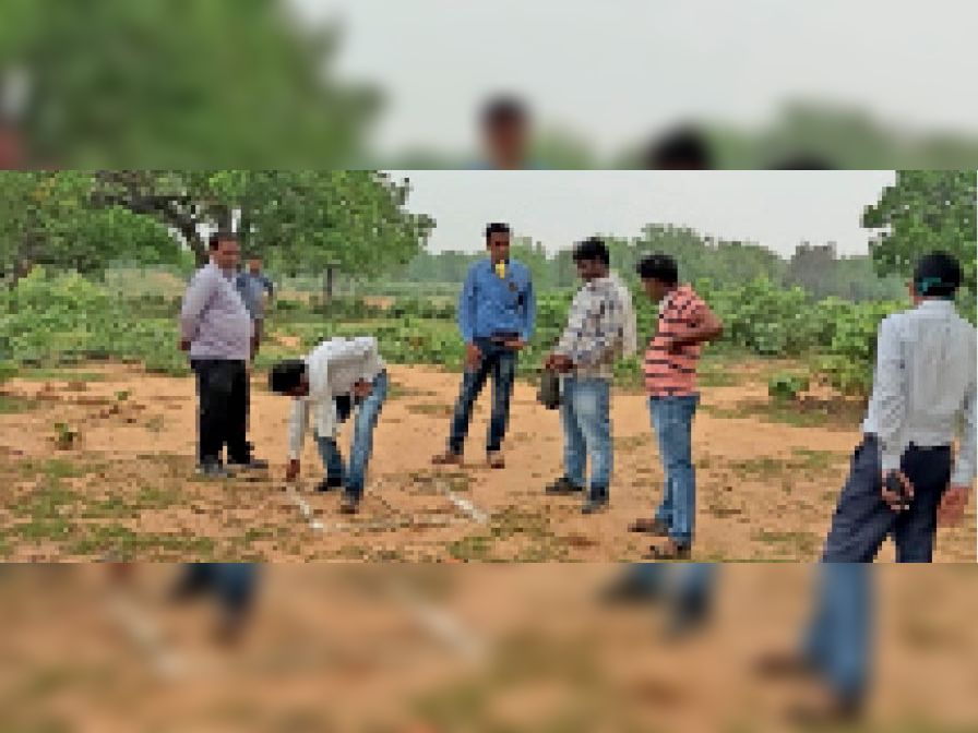 Plantation work started in 5 acres of land, laborers will get 100 days ...