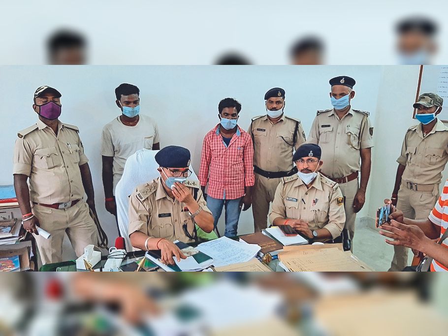 Two criminals involved in two separate robbery cases arrested ...