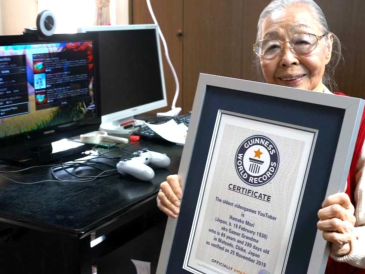 90-year-old Hamako Mori says Gamer Grandma, playing 3 hours a day, is ...