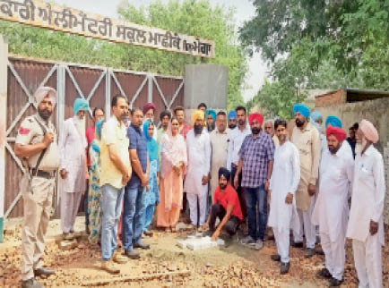 Road construction started in village Machike | निहाल सिंह वाल: गांव ...