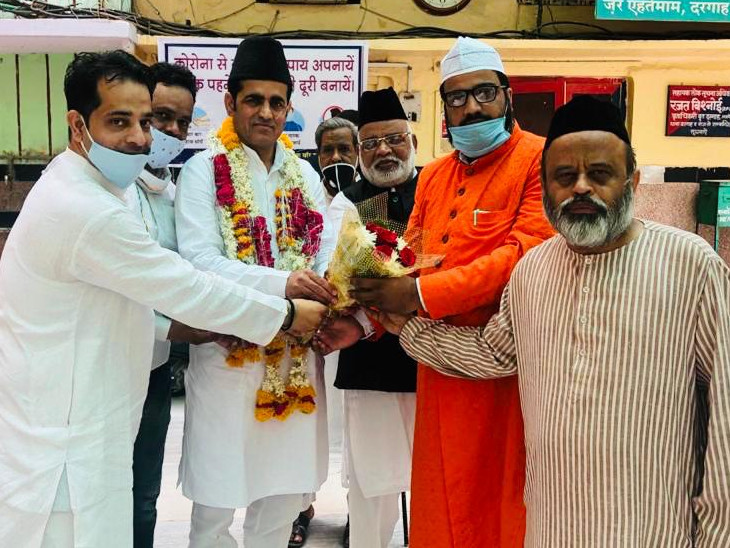 The new chairman of the Dargah Committee, Amin Pathan reached Ajmer ...