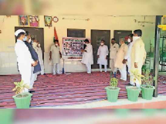 Tributes paid to the martyred soldiers in Galvan Valley | श्रद्धांजलि ...