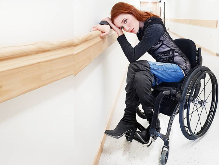 Instagram gave the story of paralyzed model Claire Freeman, who modeled ...