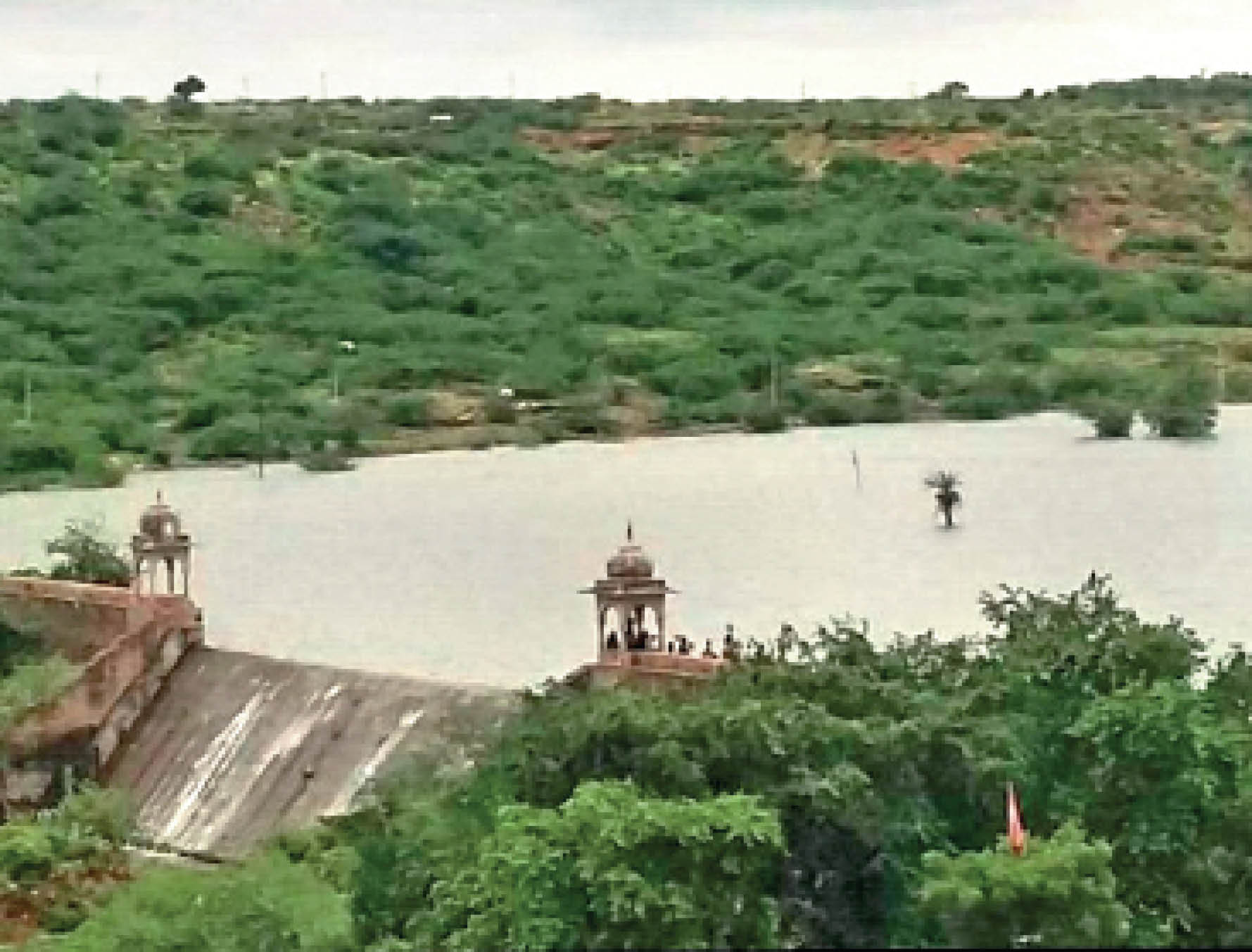 In Sabalgarh, 4.41 million cubic meters of water collected in the pond ...