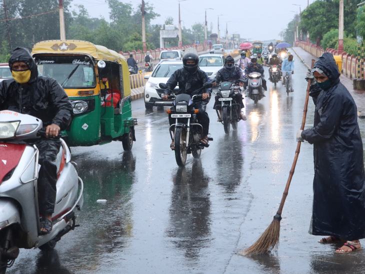 Indore Rain Alert; Heavy Rain In Madhya Pradesh City and Neighbouring ...
