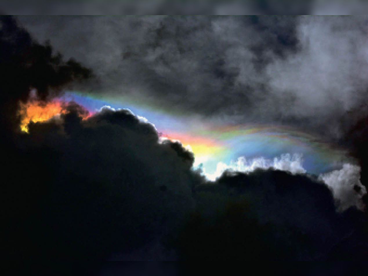 The sun shone throughout the day, a colorful sight from behind the ...