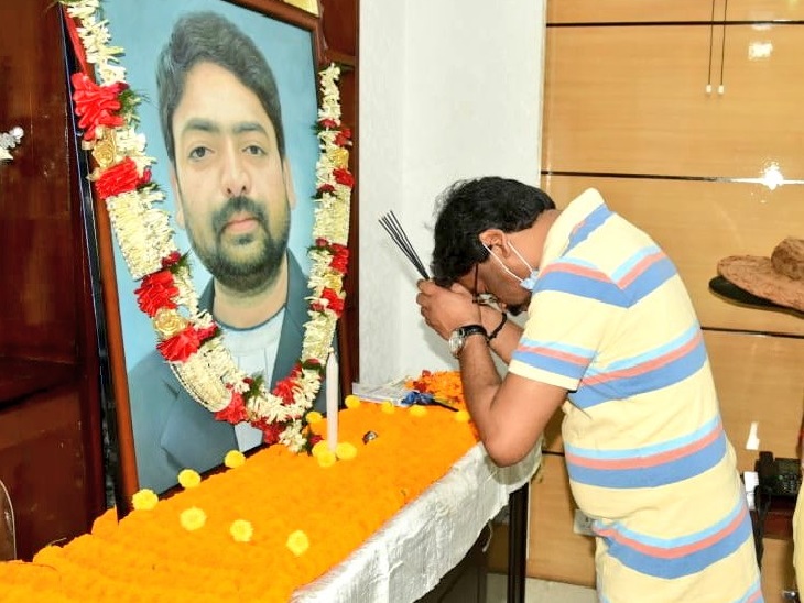 दुर्गा सोरेन की 52वीं जयंती पर हेमंत सोरेन ने किया नमन, कहा- राज्य ...