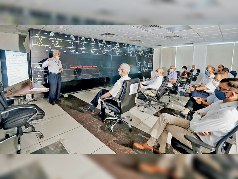 DMRC launches indigenous signaling technology on Engineers Day | मेक इन ...