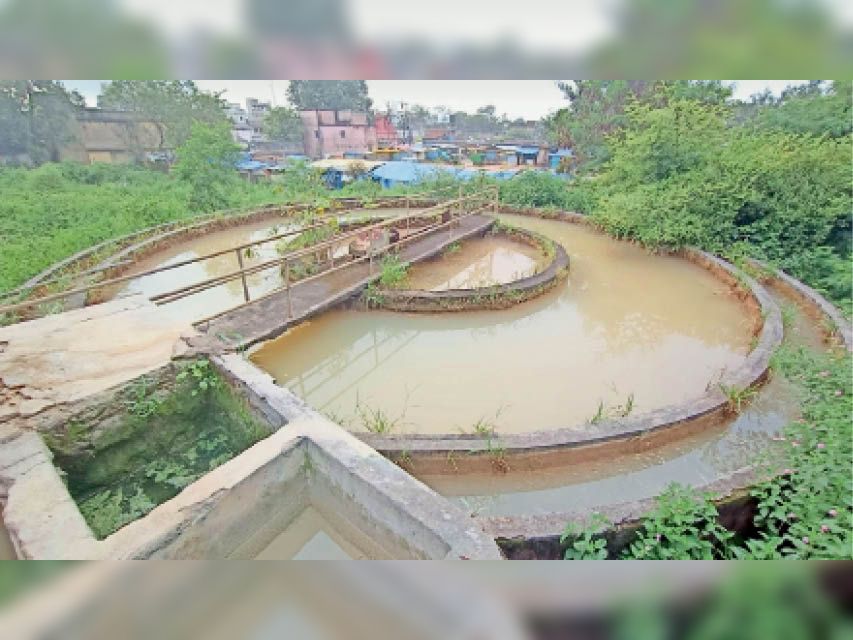 Supply of dirty water to people in Simdega city: Dileep | अव्यवस्था ...