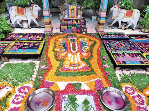 Devotees celebrated Sanjhi festival by decorating Shreeji with flowers ...