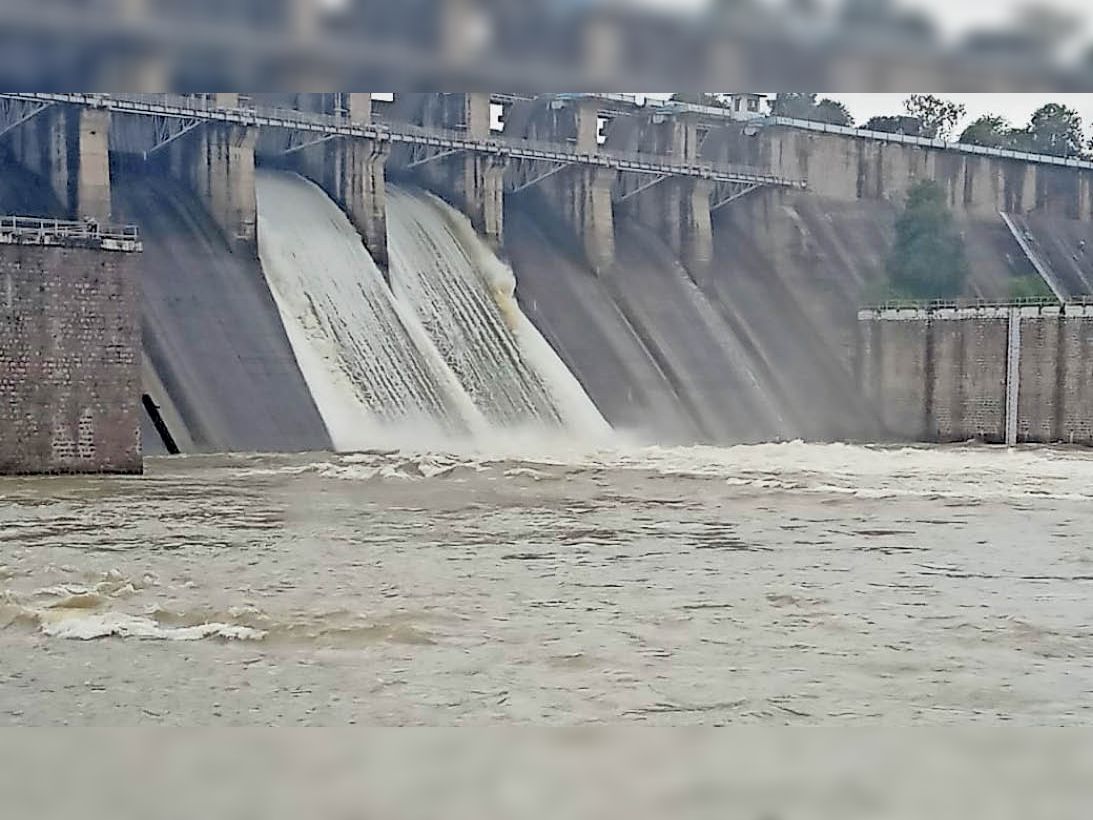 Then knock of rain: two gates of Barn Dam opened due to heavy rain ...