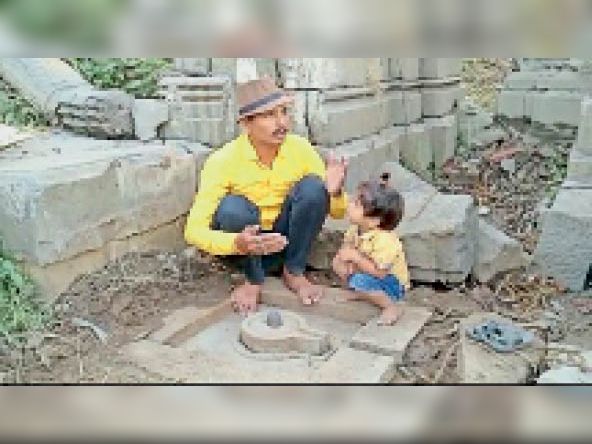 1100 year old Shivling turned out in Dev Badla | शिवलिंग: देव बड़ला में ...