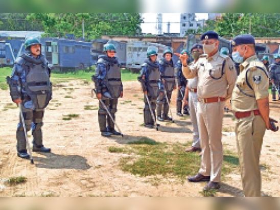 Riot control team learned ways to control crowd during mock drill ...