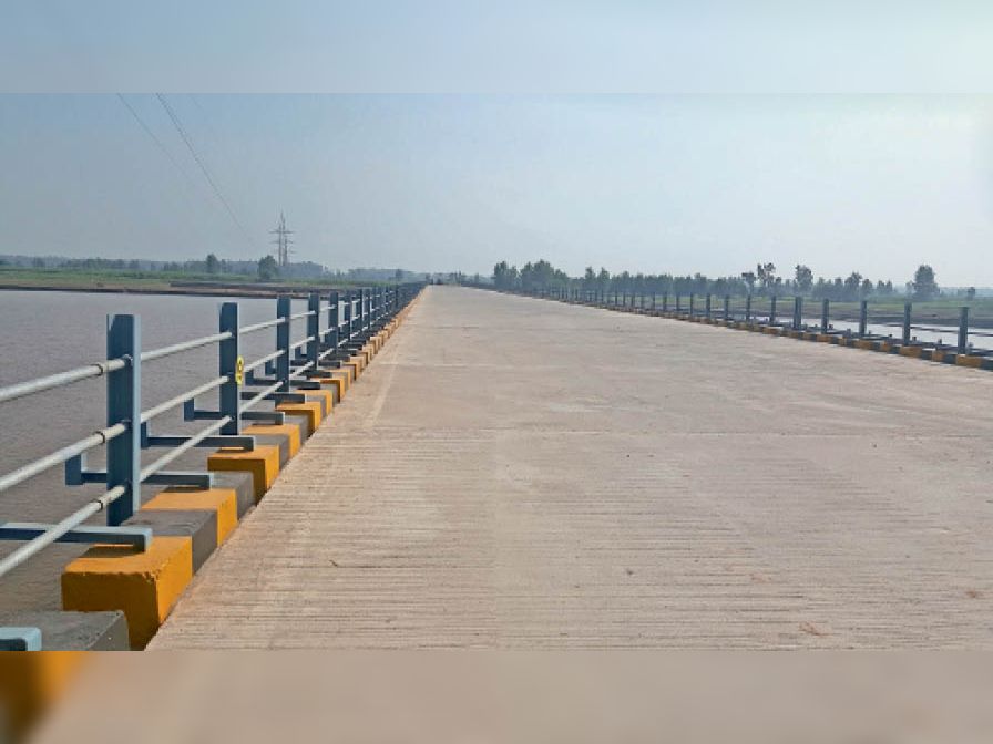 The bridge over Ravi will be inaugurated today through virtual medium ...