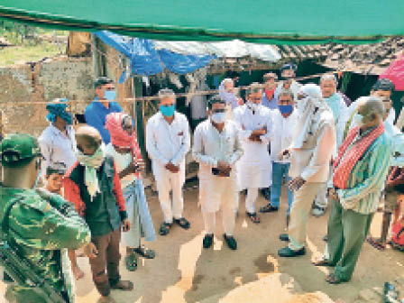 Justice and compensation to the family of dead child: Sasand Sahu | मृत ...