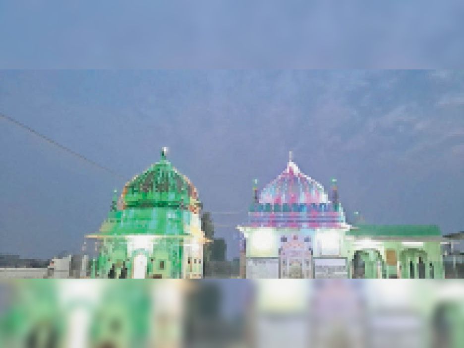 Dargah Bade Pir Sahab's Urs begins with Gusl ritual