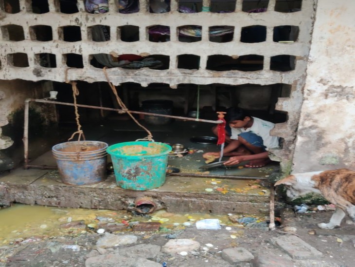 PMCH Medical Students ;Hostel of PMCH gets shabby in patna, threats of ...