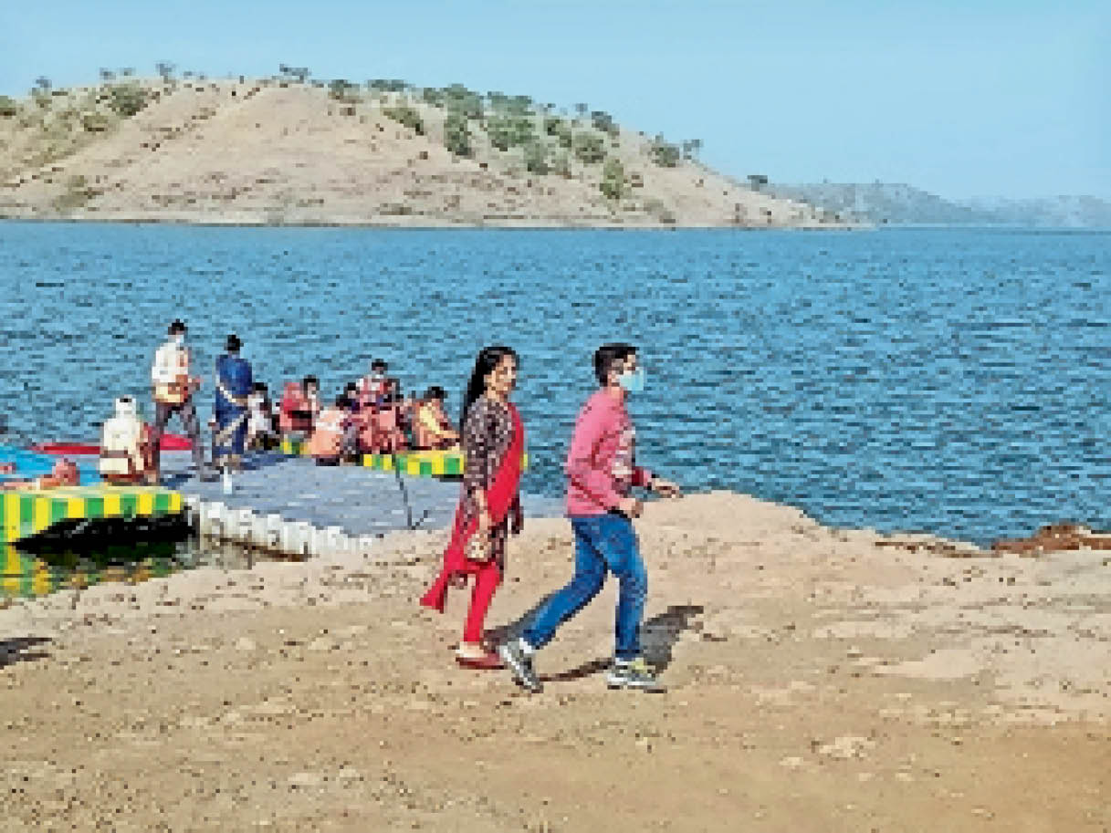Tourism festival begins at Dholavad Dame