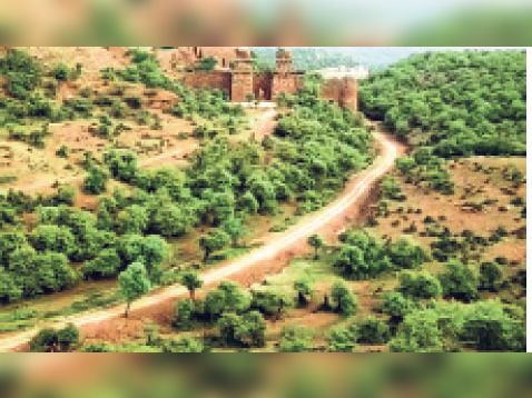 Budget of two crores approved in 2017, yet Timangarh Fort is in bad ...