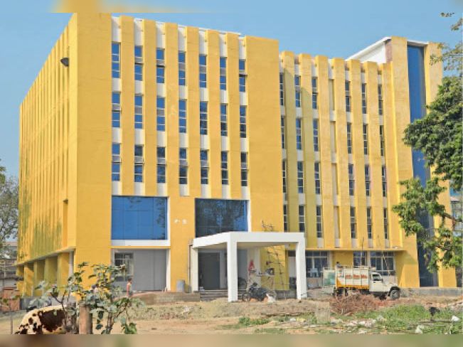 Sadar Hospital to become medical college, population of more than 60 ...