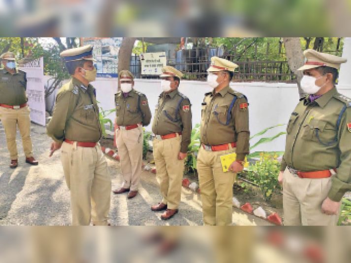 IG S Sengathir and SP Jagdish Chand Sharma of Ajmer Range took charge ...