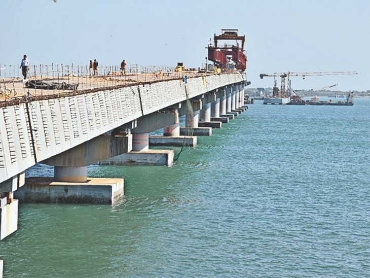 The longest cable stayed bridge in the country is being constructed at ...