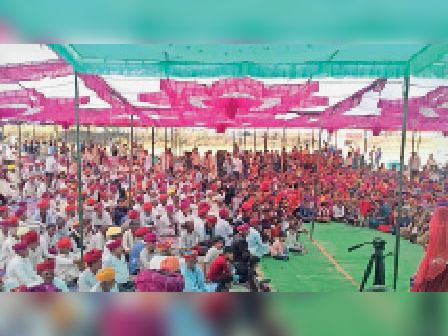 पंचायत राज प्रतिनिधियों की ग्रामीण क्षेत्र के विकास में होती है ...