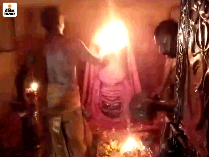 Holi Celebration Latest Photos And Videos | Latest Holi News Update ...