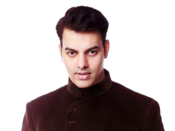 Gaurav Dixit from Bhopal after completing his engineering followed his ...