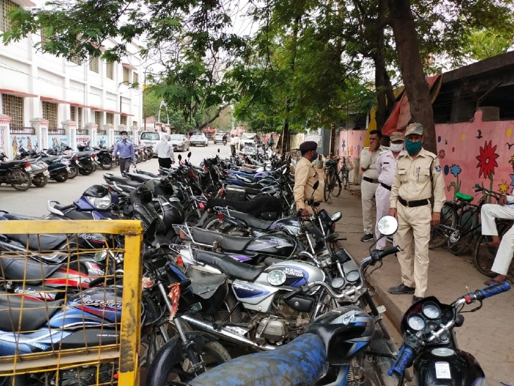 No effect of lockdown in Rewa District Court and Collectorate, huge ...