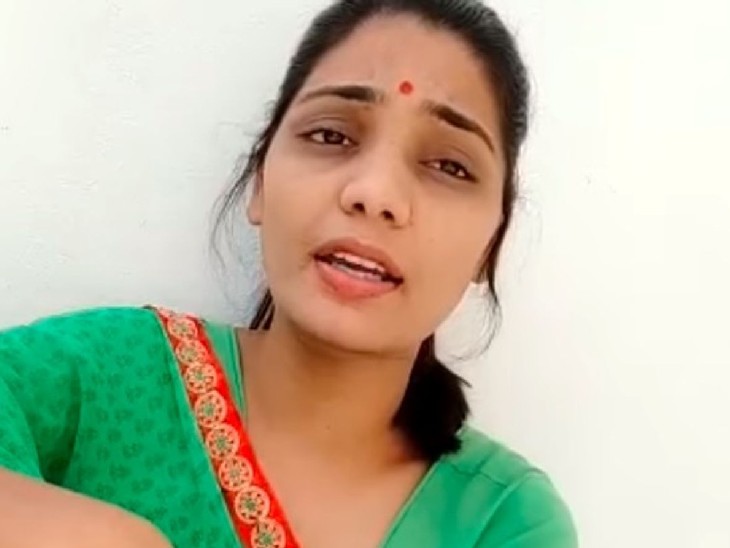 Neha Singh Rathor Urged for Administration help in socail media After ...