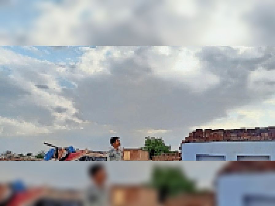Mass changing with the effect of western disturbance; Rain in Dhodhar ...