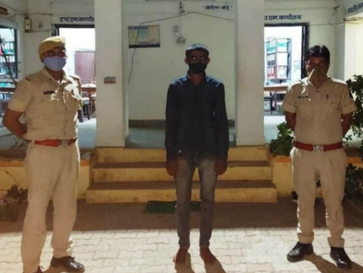 Tractor and thresher were smuggling 111 kg illegal opium doda Afeem ...