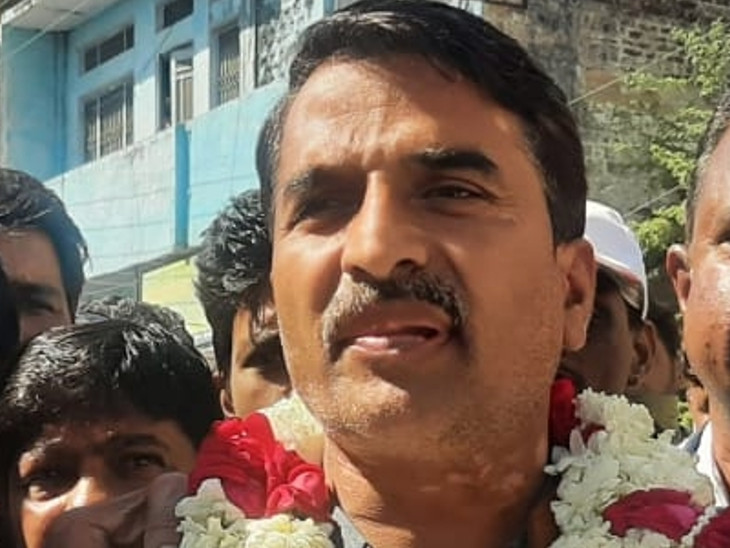 Rajasthan Bhilwara Nagar Nigam Chairman Sanjay Dangi Arrested Taking ...