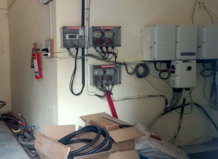 110 kilowatt solar plant installed in city council | सौर ऊर्जा से रोशन ...