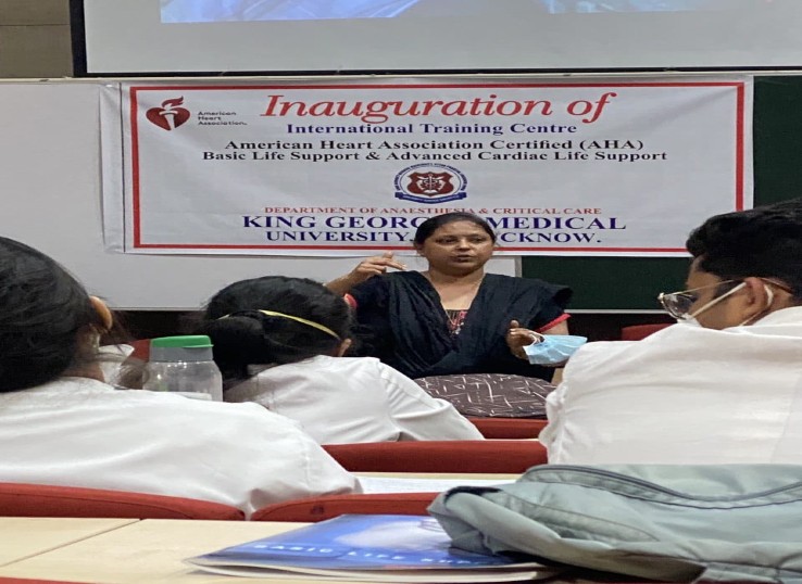 KGMU - Basic and advanced life support training session was organized ...
