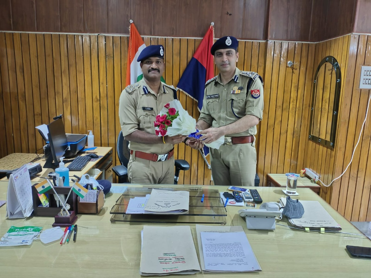 DIG J Ravindra Gaur took charge in Gorakhpur, said - there will be good ...