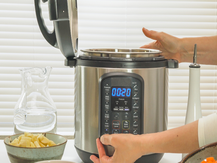 Make cooking smart with electric pressure cooker, cooking will be easy ...